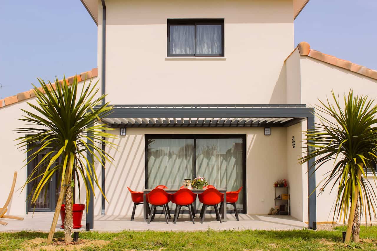 How to Build a Pergola in the UK - Complete Step by Step Guide - The ...